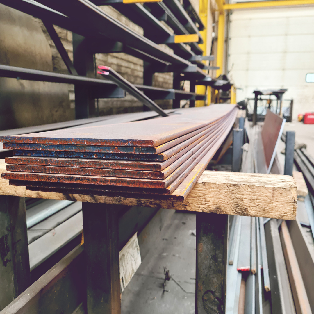 Flat Bars :: 200 x 10 Flat Bar