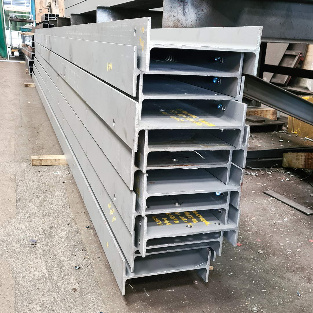 Steel Beams :: 203 x 133 x 25 UB